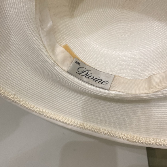 Ms. Divine | Accessories | Beautiful Snow White Dresschurch Hat By Ms ...